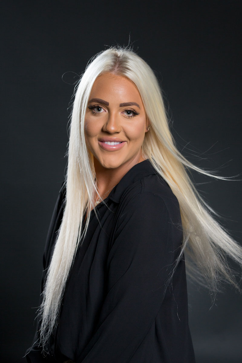 post: Will AI Generated Headshots Replace the REAL Thing? – ProPhoto ...